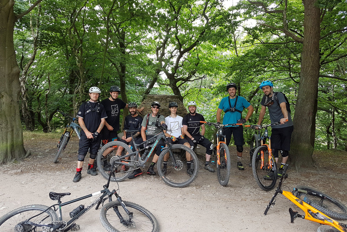 RIDING WITH A LEGEND: STEVE PEAT AND THE PEATY'S PRODUCTS TEAM – Hunt ...